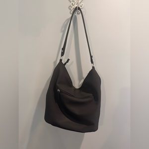 Roots | Bags | Roots Shoulder Bag Black | Poshmark